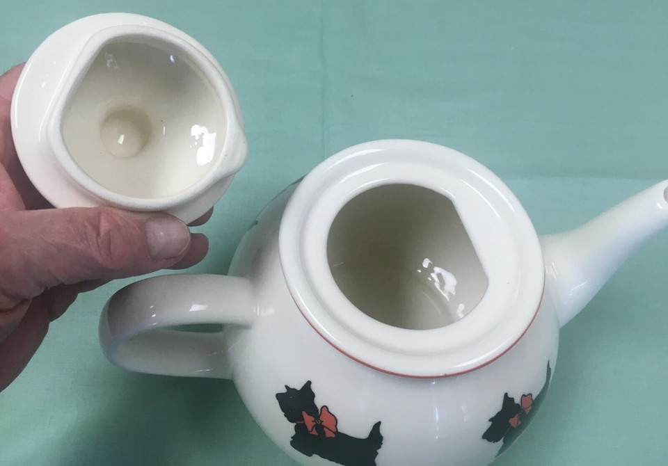 Vintage Ceramic Scottish Terrier Coffee or Teapot with Cup Cook Line ...