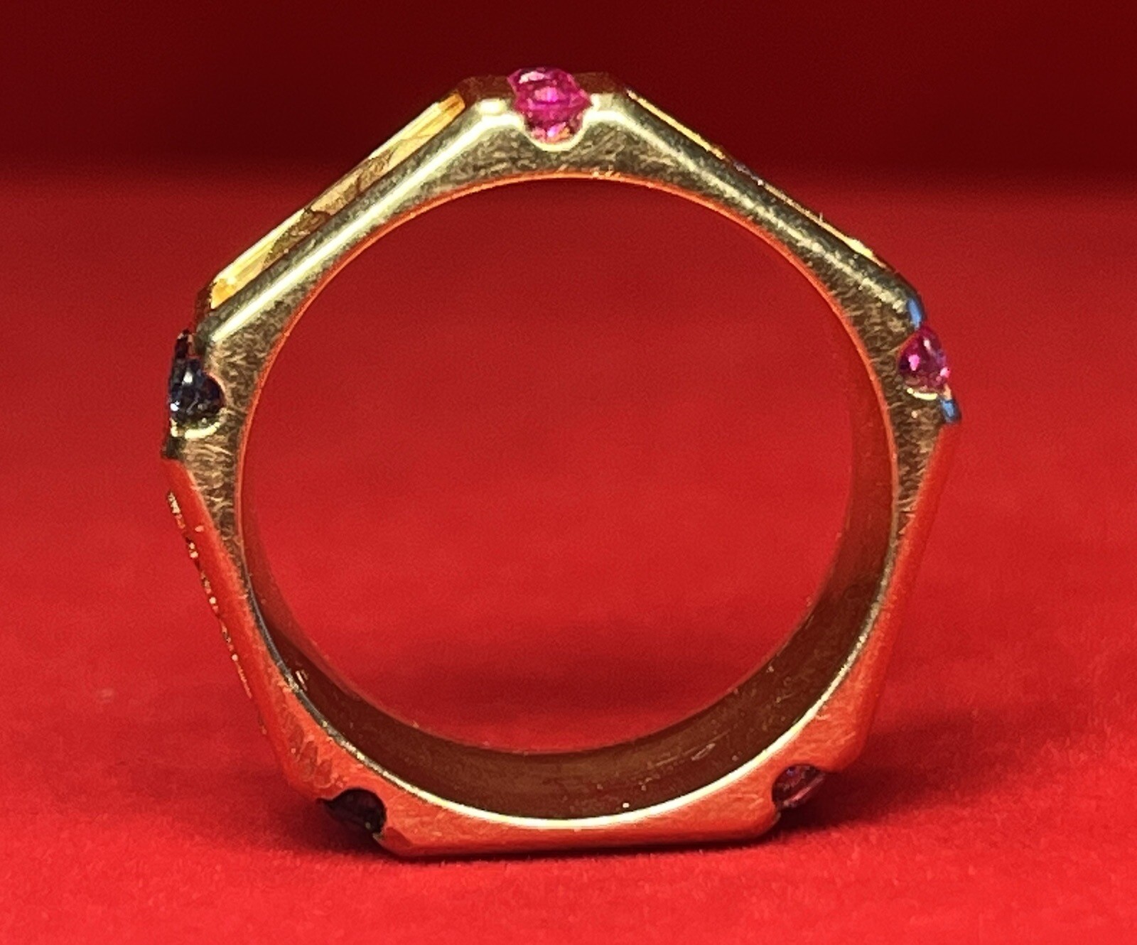 Fine 14K Yellow Gold '25 Years' Five-Sided Ring Size 7 - Gem