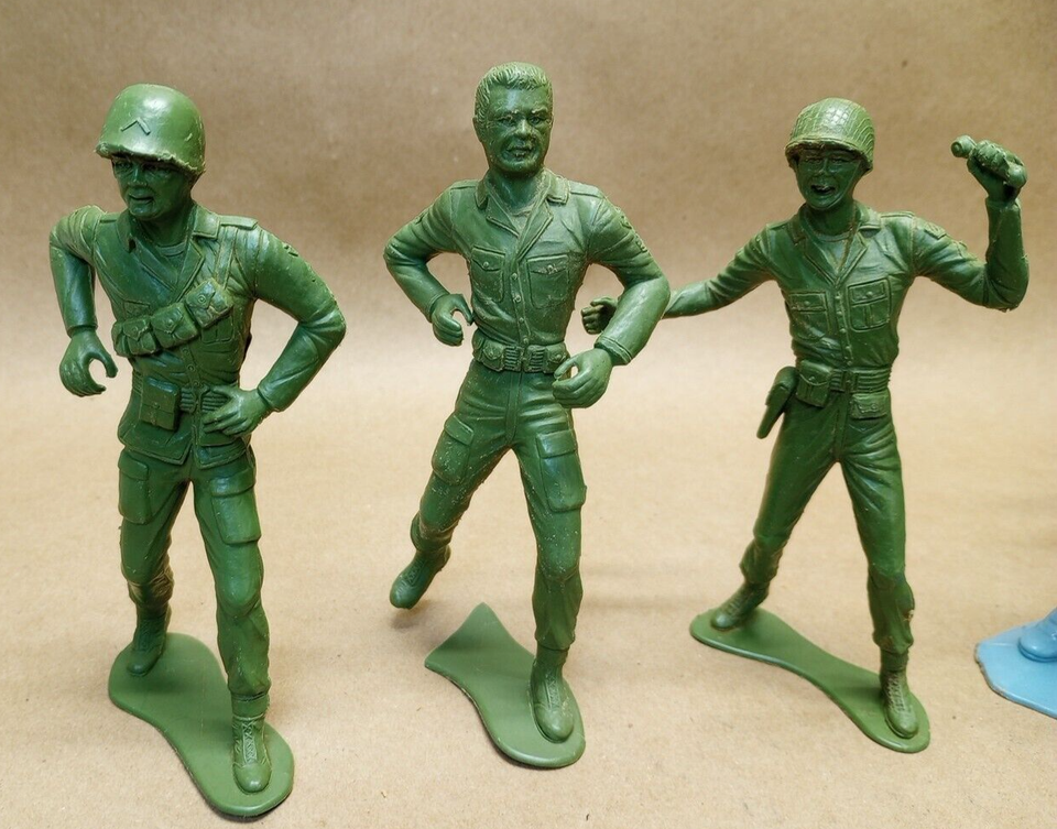 13 Giant Large Plastic Army Men Figures Toys USA 5" - 6" Soldier ...