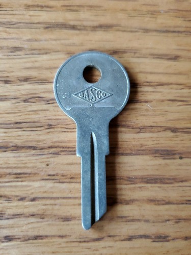 BASCO Briggs & Stratton B1 Key Blank Buick Cadillac Hudson Nash Mack ...