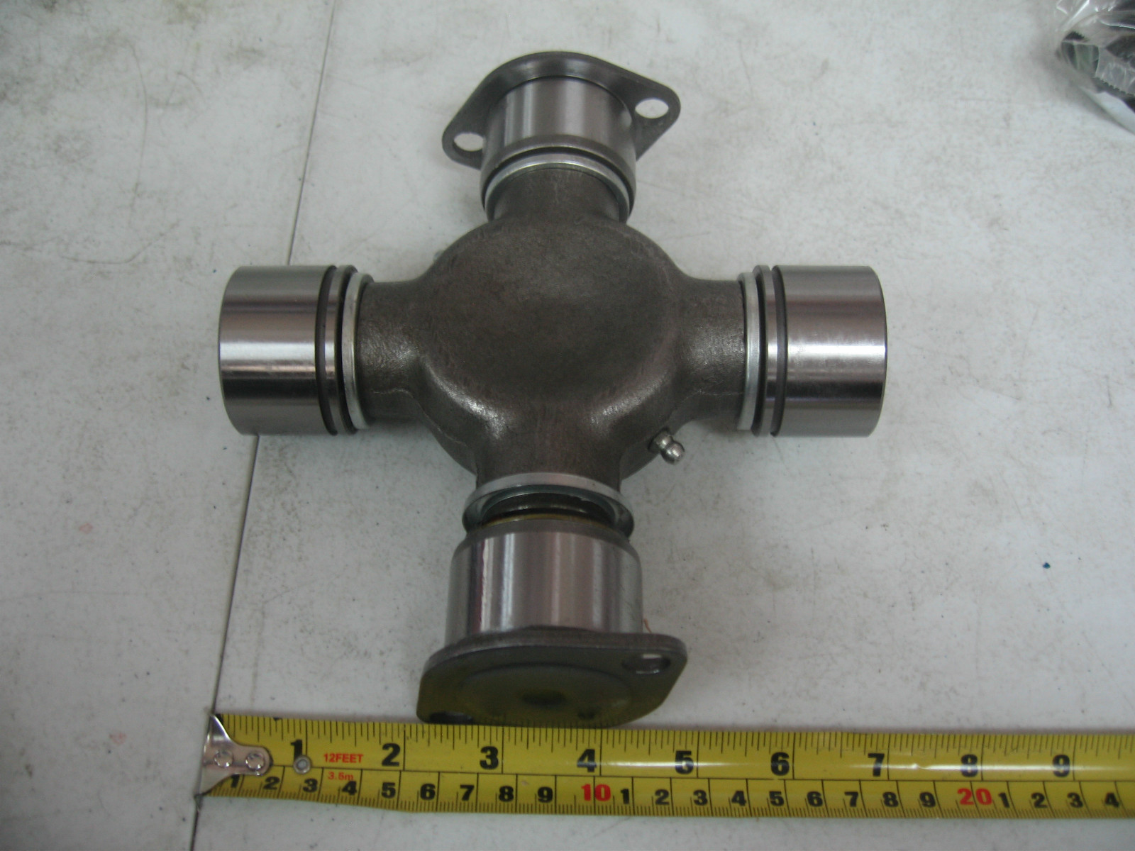 Semi Truck 1760 Series U-Joint Excel # EM69170 Ref. # Dana Spicer 5 ...