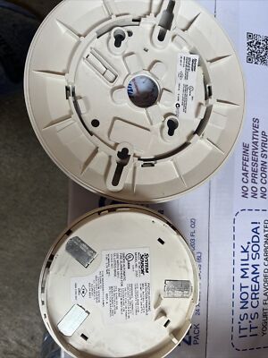 System Sensor 2151 Photoelectronic Low-Profile Smoke Detector W/B110LP ...