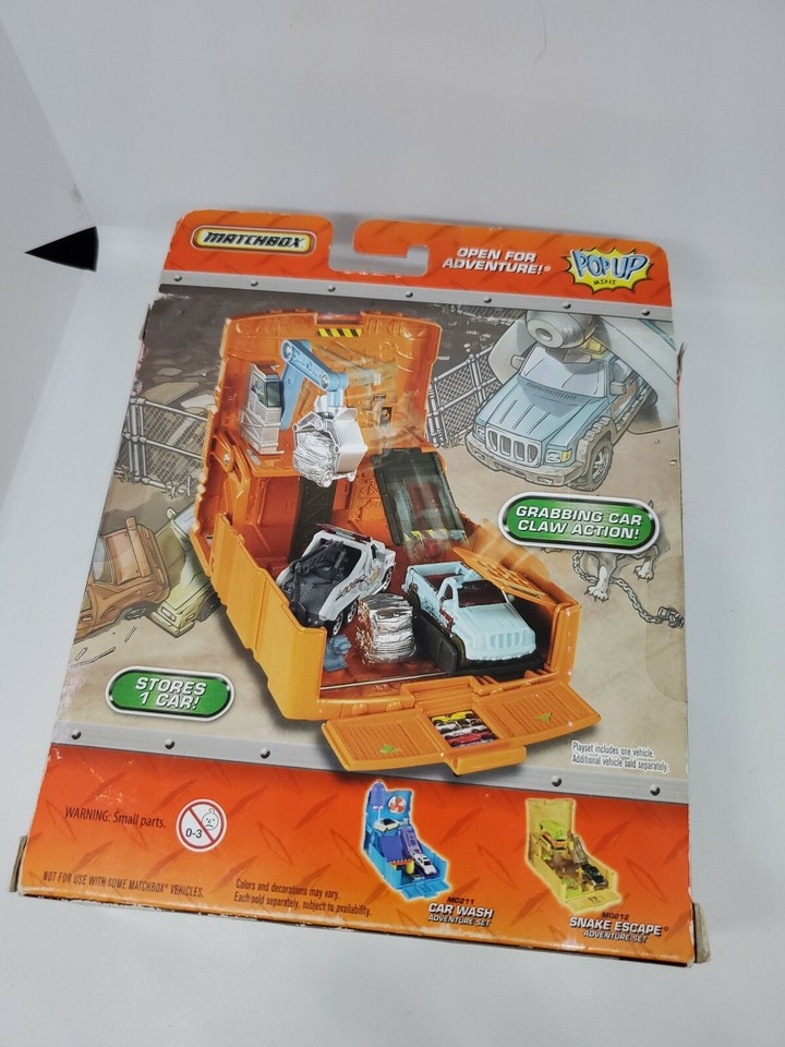 NIB Matchbox Popup Mini Junkyard Adventure Set Playset - With Collector ...