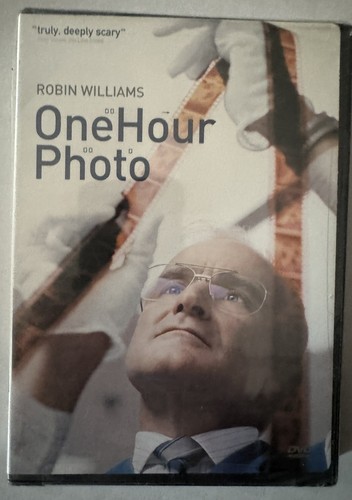 One Hour Photo (DVD, 2003, Widescreen) Robin Williams, New, Scary ...