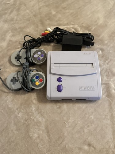 Super Nintendo SNES Jr Model SNS-101 Console System W 2 Controllers ...