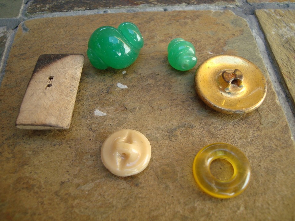 6 - Vintage Buttons | eBay