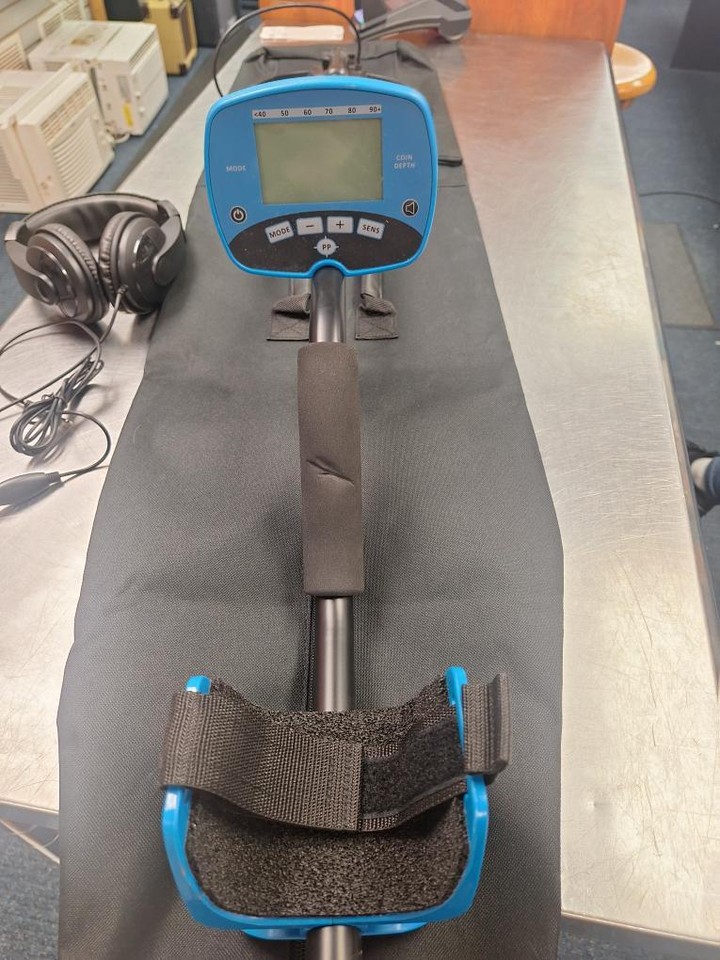 USED GORDON HIGH PRECISION METAL DETECTOR 58892 (QUC021909) | eBay