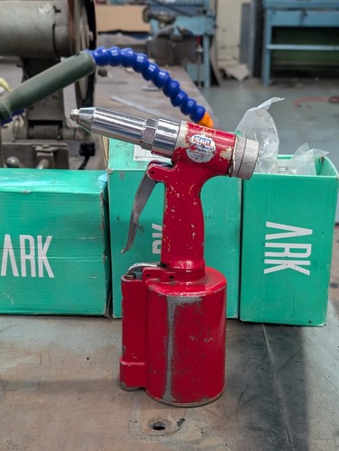 Sealey Air/Hydraulic Riveter 3/16" Steel Aluminium & Stainless Steel ...