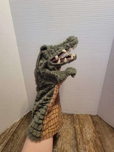 Folkmanis Crocodile Alligator Hand Puppet Realistic Open Mouth 16 ...
