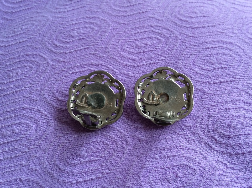 Vintage Elizabeth Reimer Arcansas D48 clip on earrings flowers oriental ...