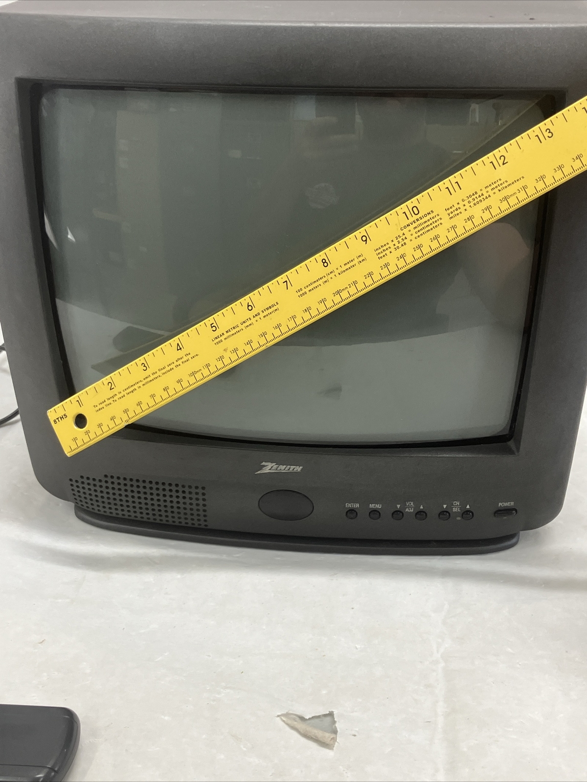 Retro Gaming TV Zenith 13" Inch SR1324S Vintage 1997 With Remote Tested ...