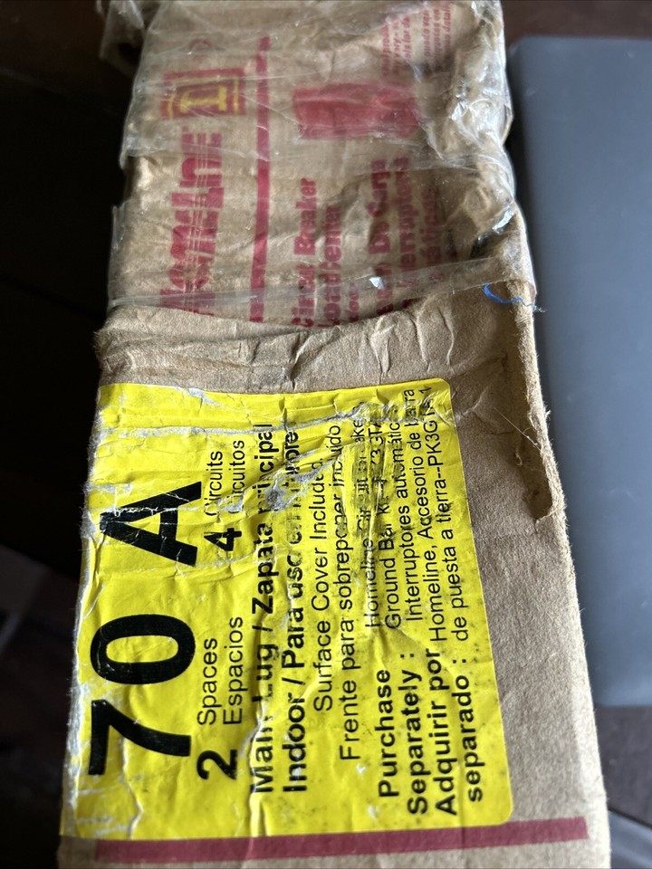 Square D Homeline Breaker Load Center HOM24L70RB outdoor 2 space 4 ...