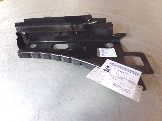 Vauxhall OPEL ASTRA J 2011 to 2016 Right Inner Wing 13471869 Genuine ...