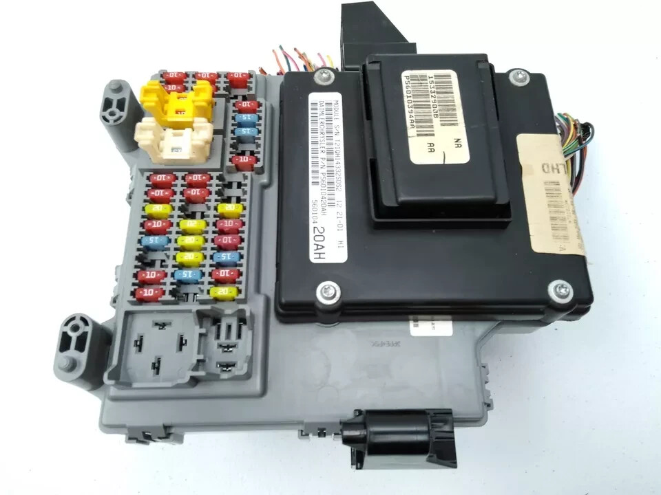 2002 2004 Jeep Liberty Body Control BCM 56010420AH & FUSEBOX 56009987AF ...