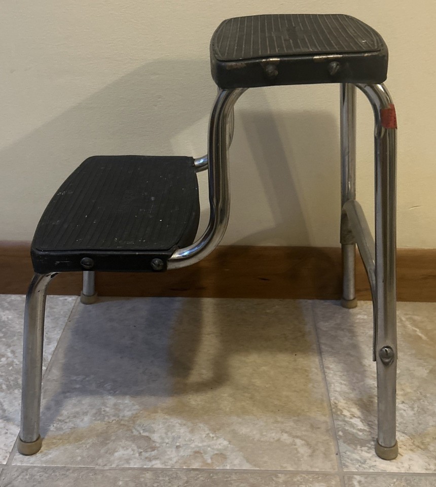 Griswold Cast Iron Step Stool - Free Shipping In The Continental United ...