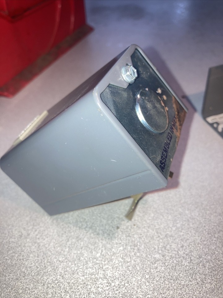 Honeywell S688A1007 Air Flow Switch | eBay