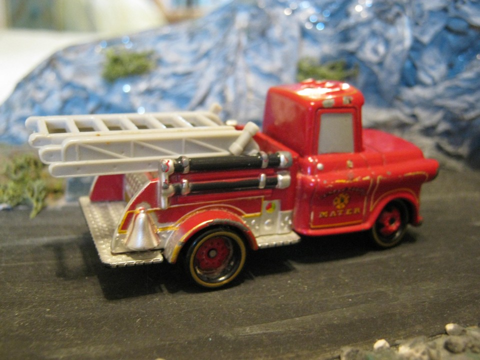 Disney Pixar Cars Toons RESCUE SQUAD MATER FIRE ENGINE Die-cast _K542 ...