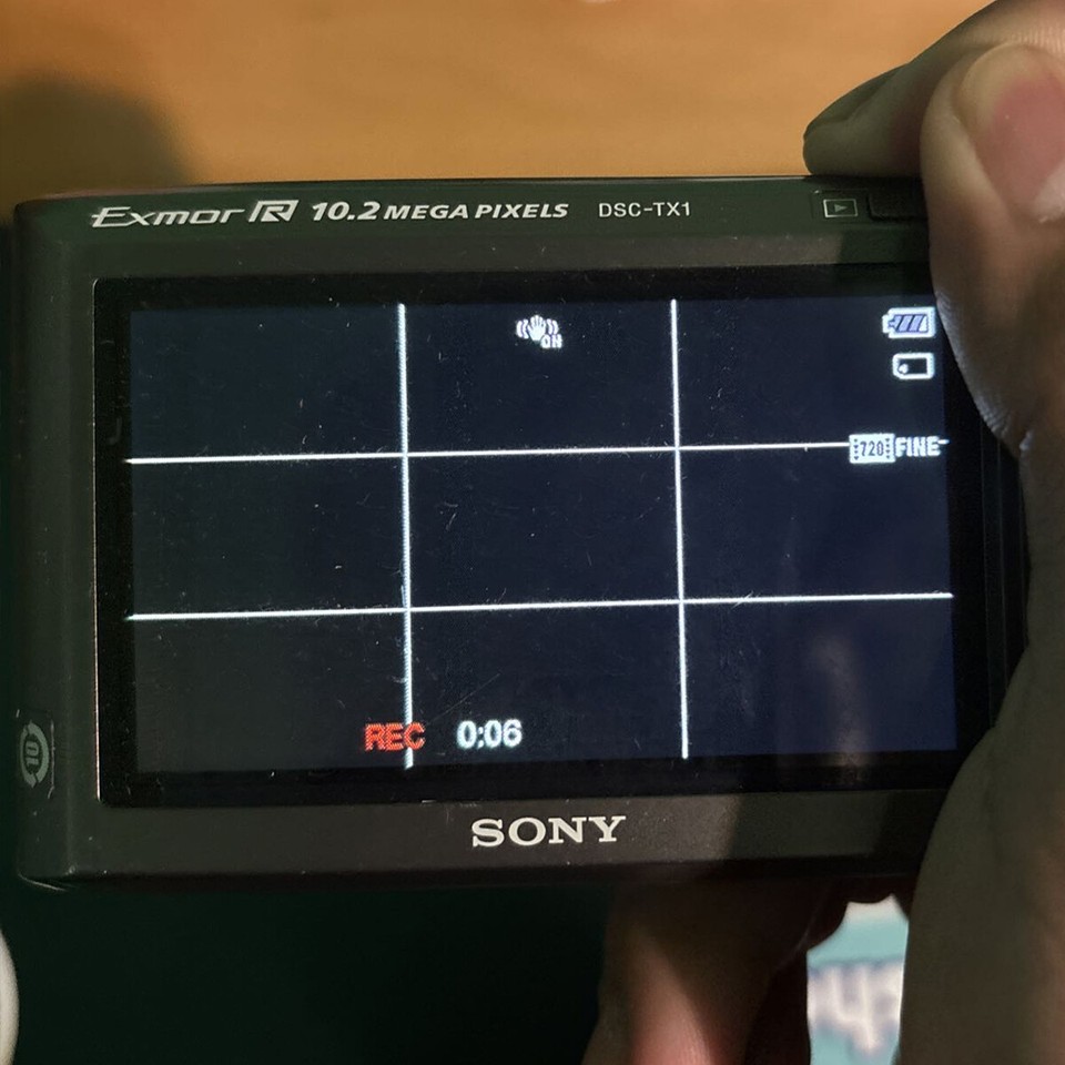 Sony Cyber Shot DSC-TX1 Digital Camera 10.2MP 4x Optical Zoom Screen ...