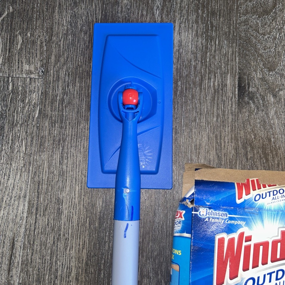 Windex Outdoor All In One Glass & Window Cleaning Tool Starter Kit 4 ...