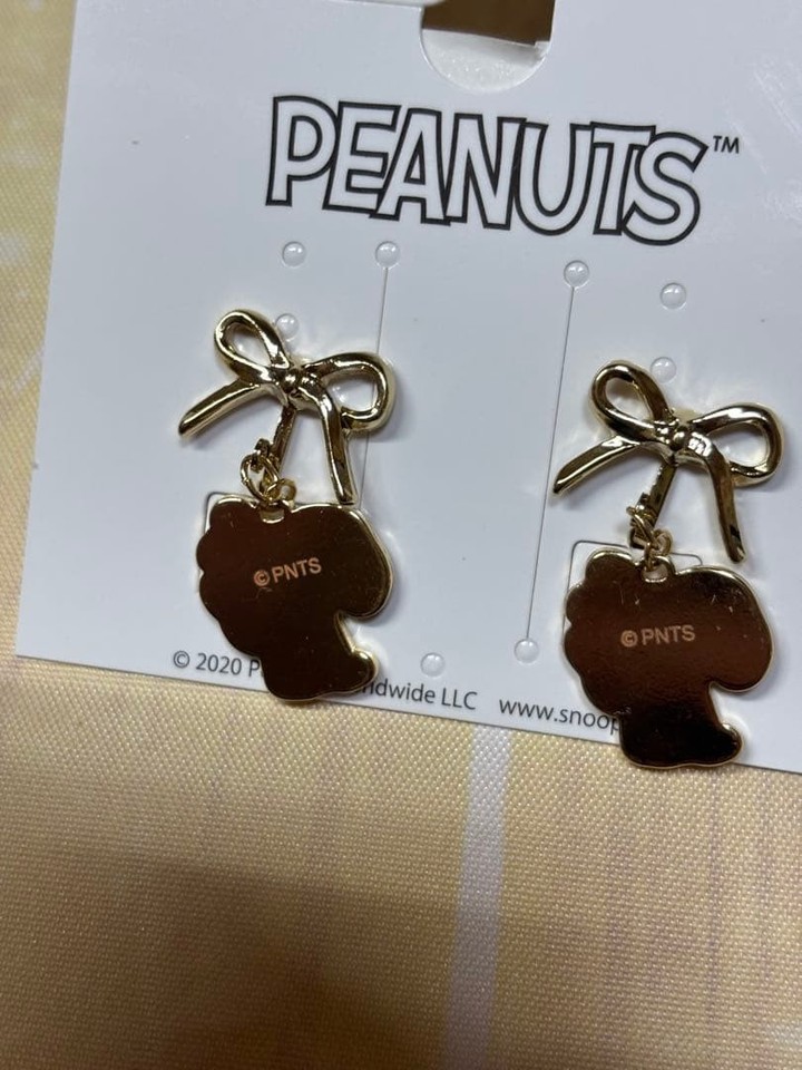 Ribbon Peanuts Snoopy Earrings Women Snoopy Limited Edition Rare Anime ...