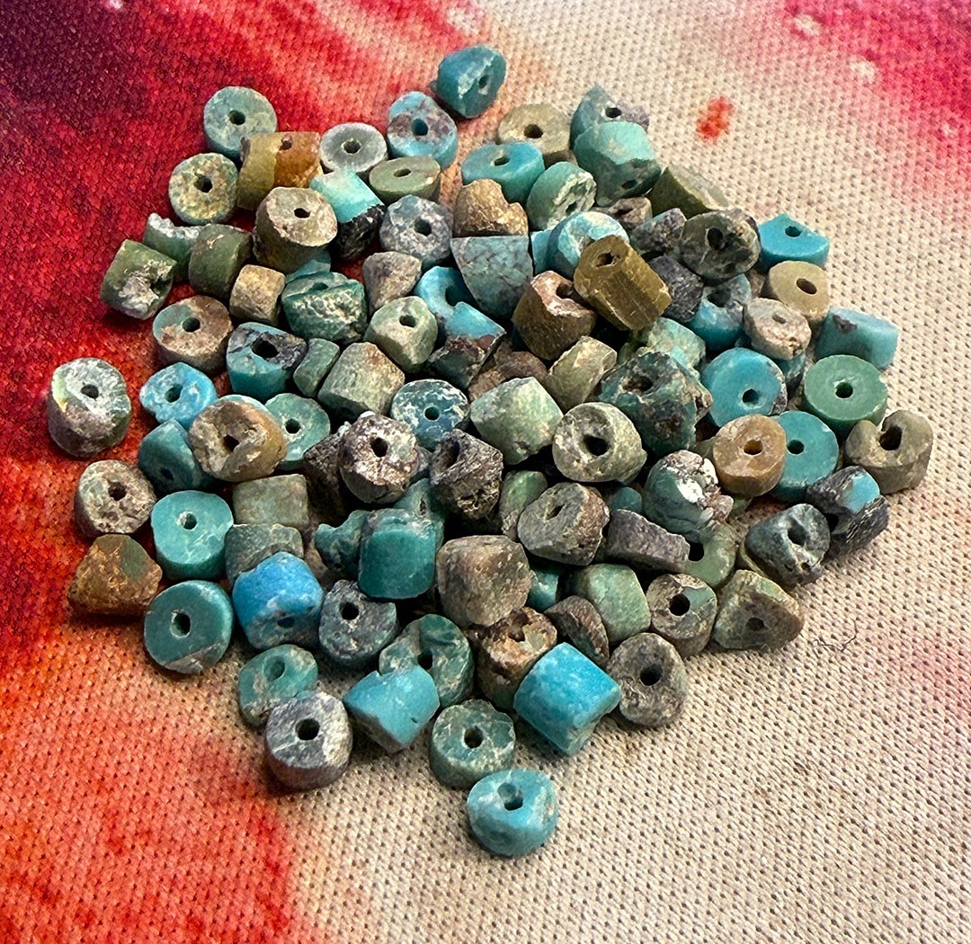 TINY SMALL (20) Old Navajo Indian Turquoise Rough Stone Trade Beads Fur ...