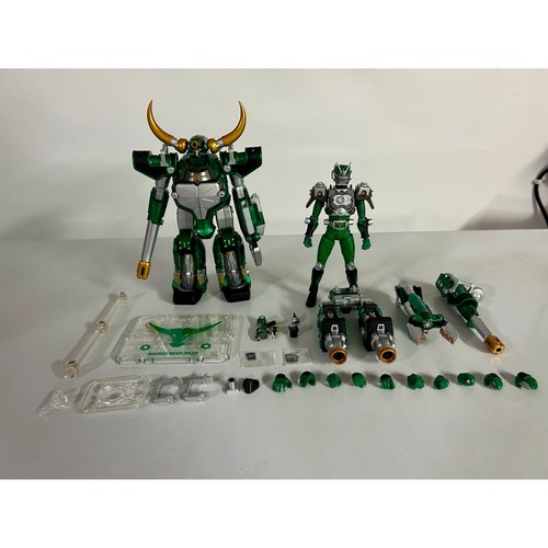 Bandai S.H.Figuarts Kamen Rider Zolda + Magnagiga Set from Ryuki Dragon ...