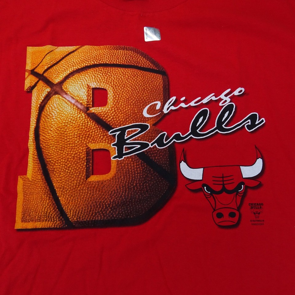 New VTG Lee Sport Chicago Bulls Red 90s Spell Out T-Shirt Sz XXL Logo ...