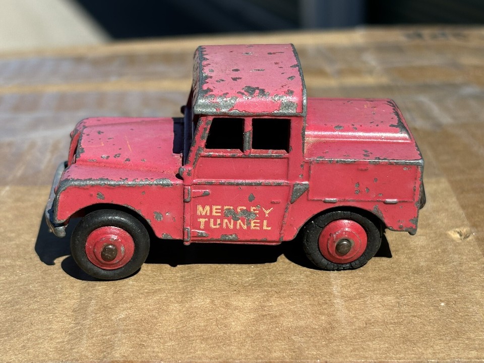 DINKY TOYS Meccano 255 Mersey Tunnel Police Land Rover Van Red 1950’s ...