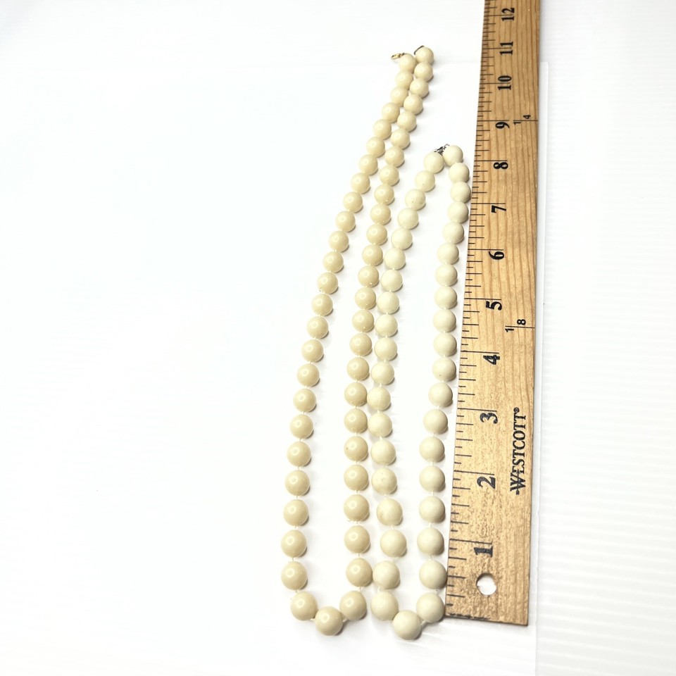 H3 Lot Taupe Beige Resin Beaded Boho Hippie 60s 70s Mcm mod retro ...