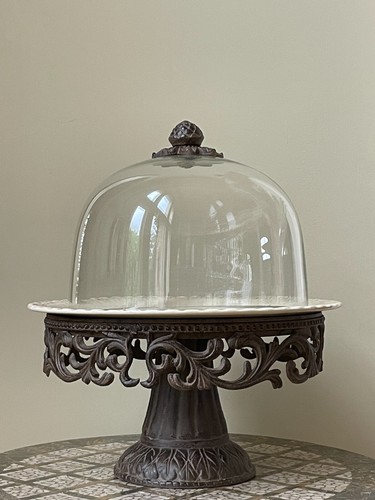 Gracious Goods GG Collection Acanthus Glass Domed Cake Platter On Metal ...