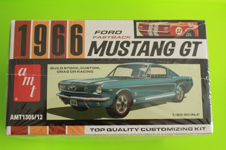 AMT #1305 1/25 '66 Ford Mustang GT Fastback Sealed Model Kit | eBay