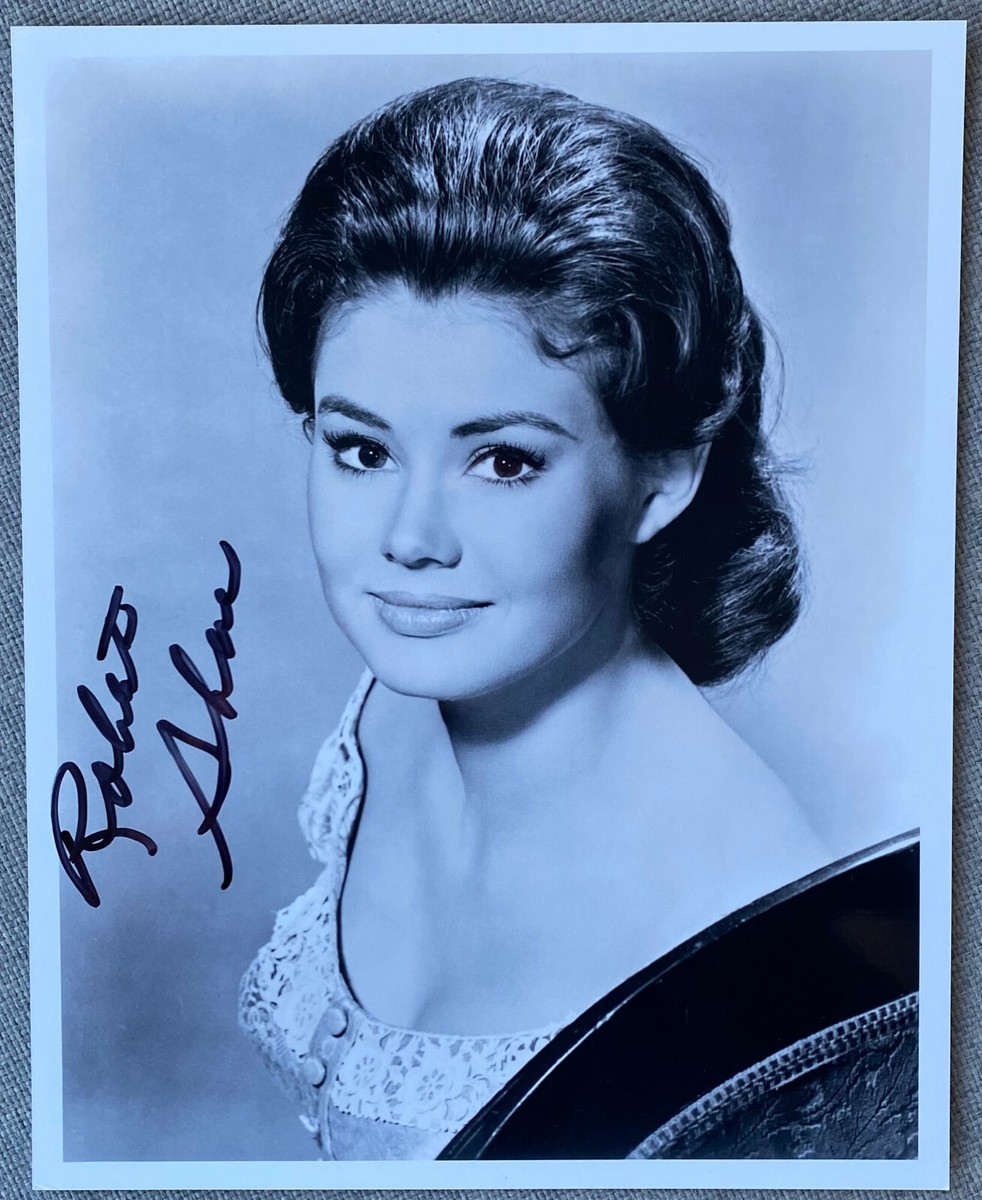 Roberta Shore's Instagram, Twitter & Facebook on IDCrawl