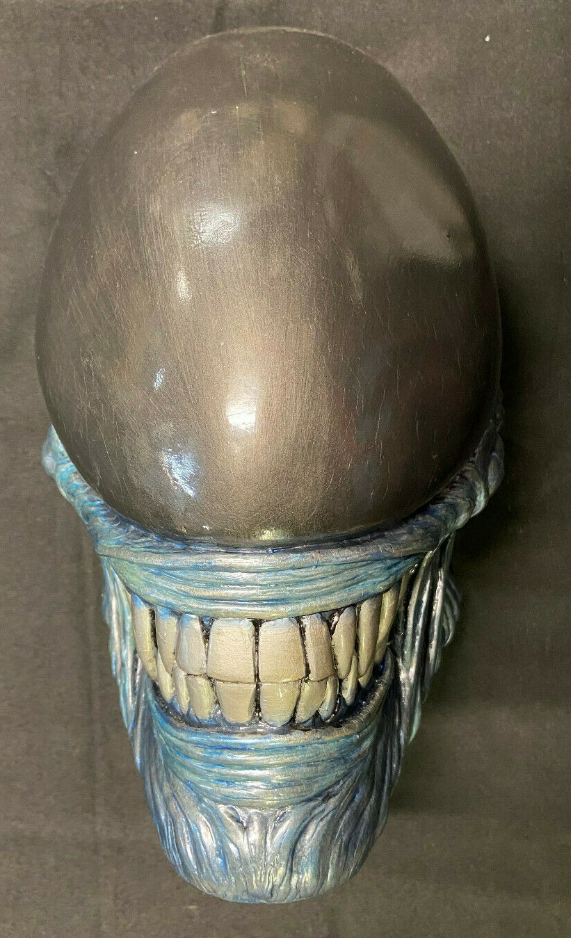 Xenomorph Head