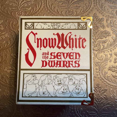 1993 WALT DISNEY SNOW WHITE & THE SEVEN DWARFS FANTASMA STORYBOOK WATCH ...