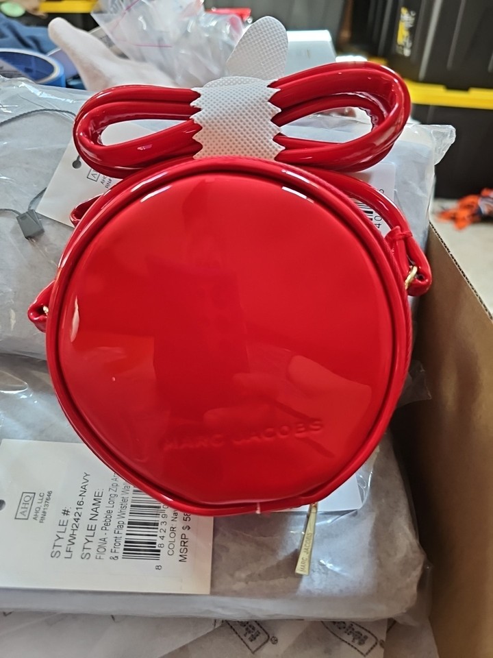 MARC JACOBS Mini 4" Red Patent Leather Crossbody Round Circle Canteen ...