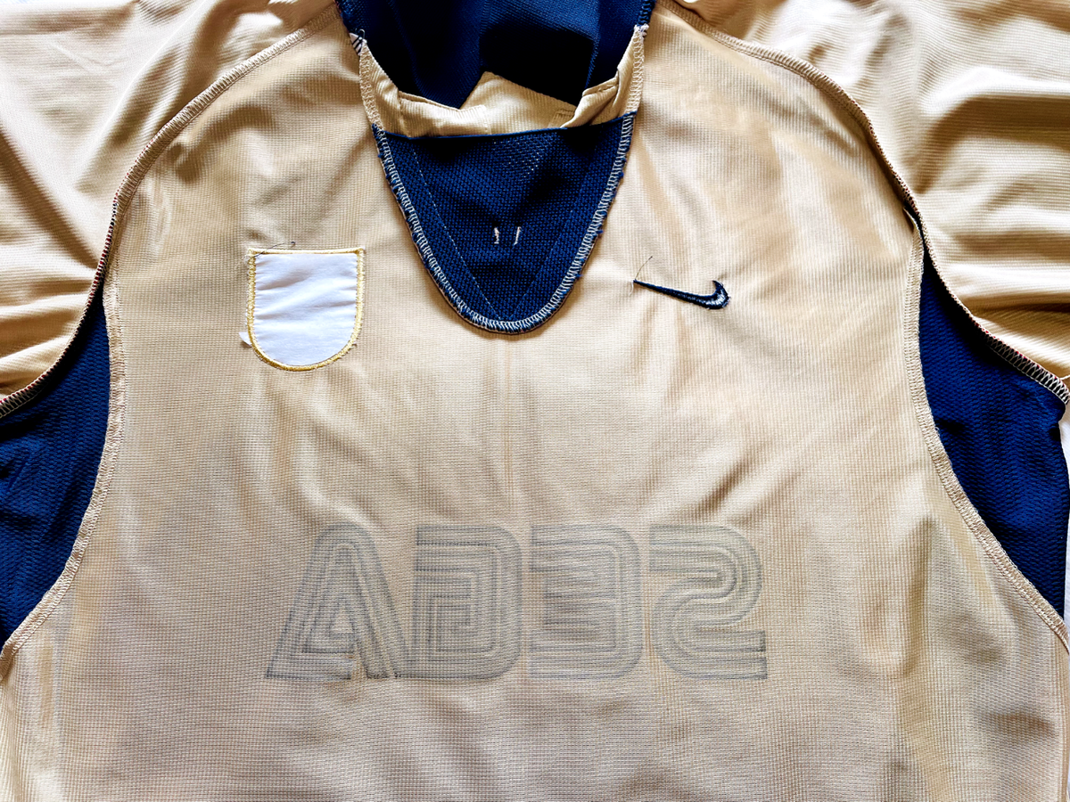 本当に信頼出来る店 超希少】NIKExアーセナル 2001-02 ナイキ 本当に信頼出来る店 超希少】NIKExアーセナル 2001-02 ナイキ