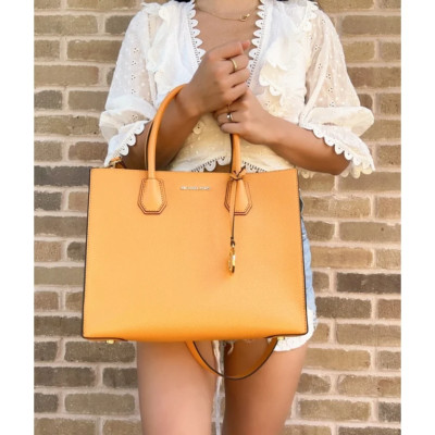 Michael Kors Mercer Honeycomb Yellow Leather Large Convertible Tote ...