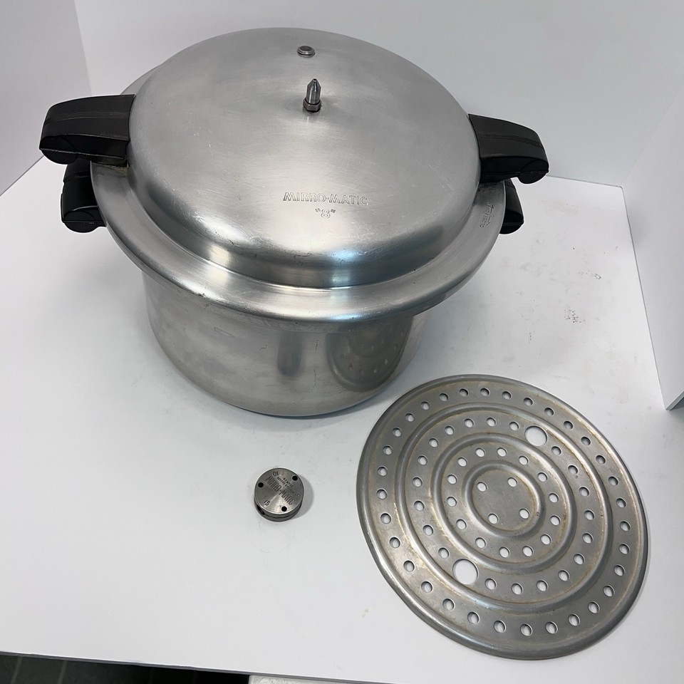 Vintage Mirro 8 Qt Pressure Cooker M-0398 Weight Jiggler Rack Gasket ...