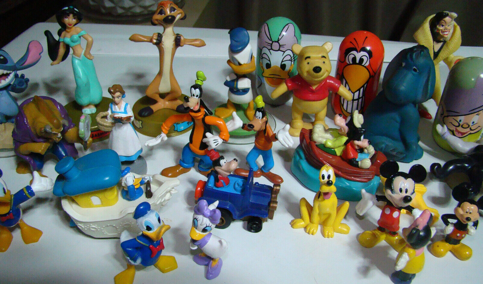 LOT of 25 Disney Character Figures Toys Donald, Mickey, Beauty & Beast ...