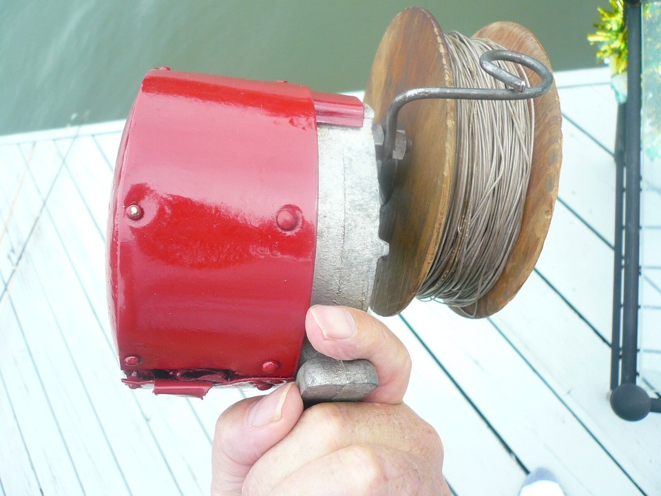 SCHALLER PAT 1926 WOOD HANDLINE WALLEYE TROLL REEL,GORGEOUS ,COMPLETELY ...
