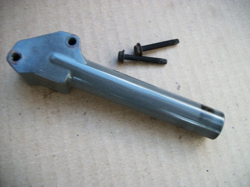 126T02-0299-B1 Briggs & Stratton 6.75hp engine TORO - intake manifold ...