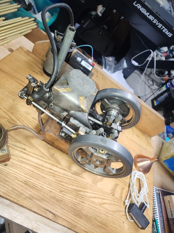 Shop Hobby Made RUNNING MACHINED HIT MISS MODEL GAS ENGINE MODEL 5.5 ...