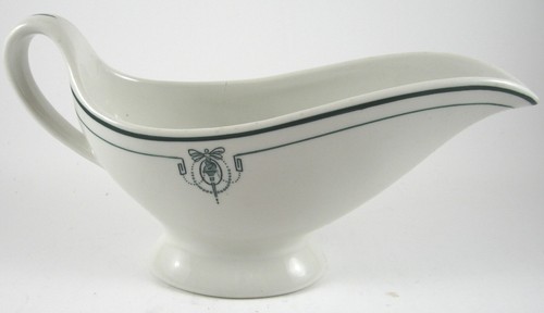 1930s MAYER CHINA RESTAURANT WARE GRAVY SAUCE BOAT GREEN WHITE TORCH ...