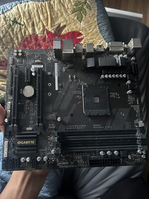 Gigabyte GA-AX370M-DS3H Motherboard Socket AM4 DDR4 Micro-ATX Mainboard ...