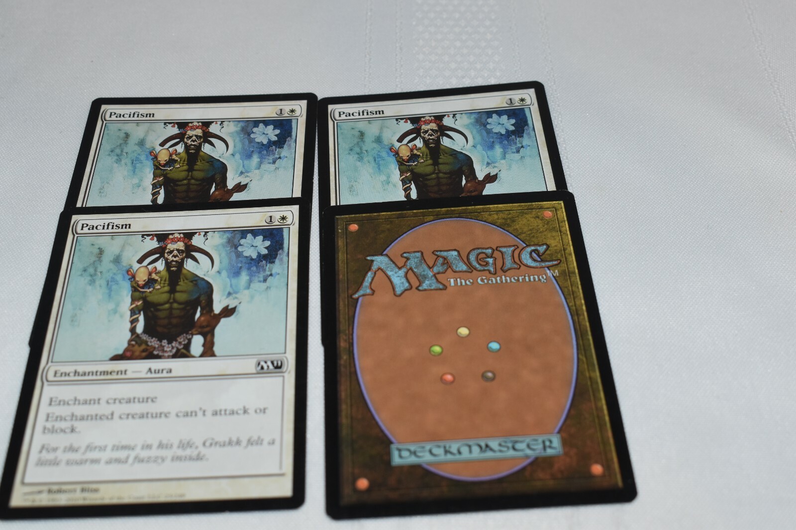 Magic card: 4x Pacifism, White Common Enchantment, 2010, Magic 2011 | eBay