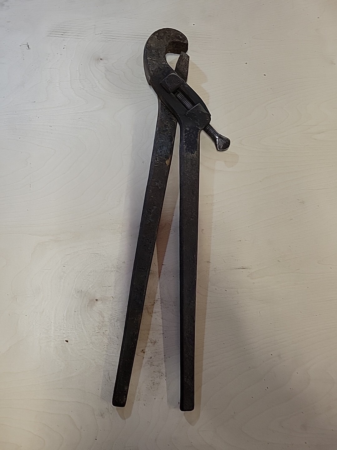 Antique Pipe Tongs For Plumbers And Steam Fitters Bolt Tongs | eBay