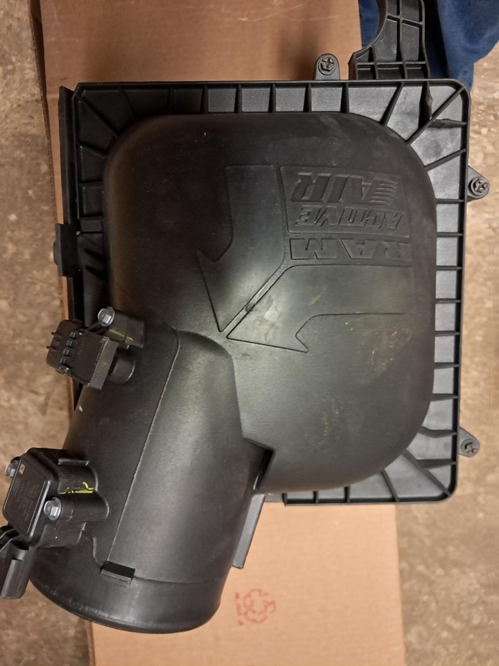 Mopar 68137142AC Air Cleaner for 13'-18' 6.7L Cummins | eBay