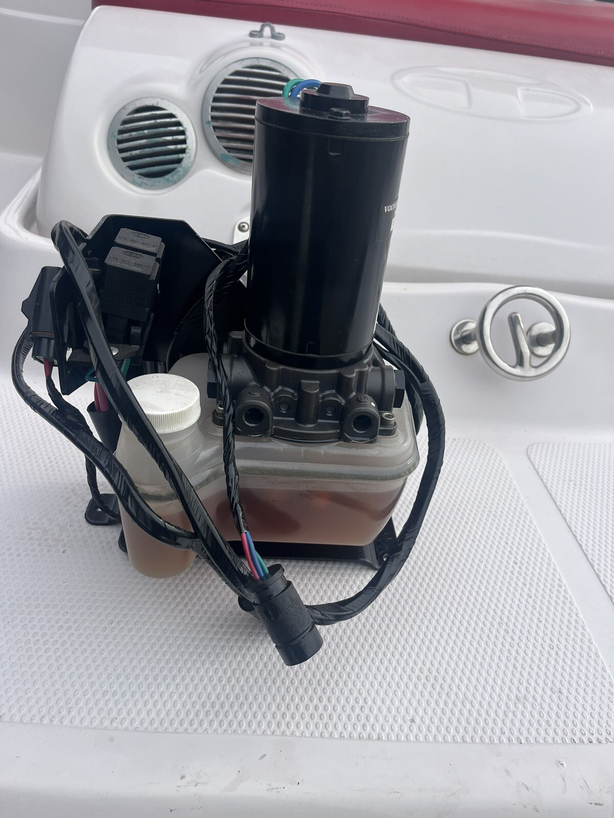 Volvo Penta 3587079 Power Trim Pump Complete Assembly for sale online ...