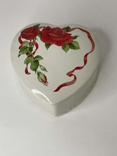 Vintage Teleflora Ceramic Heart Shaped Trinket Box Jewelry Box & Lid w ...