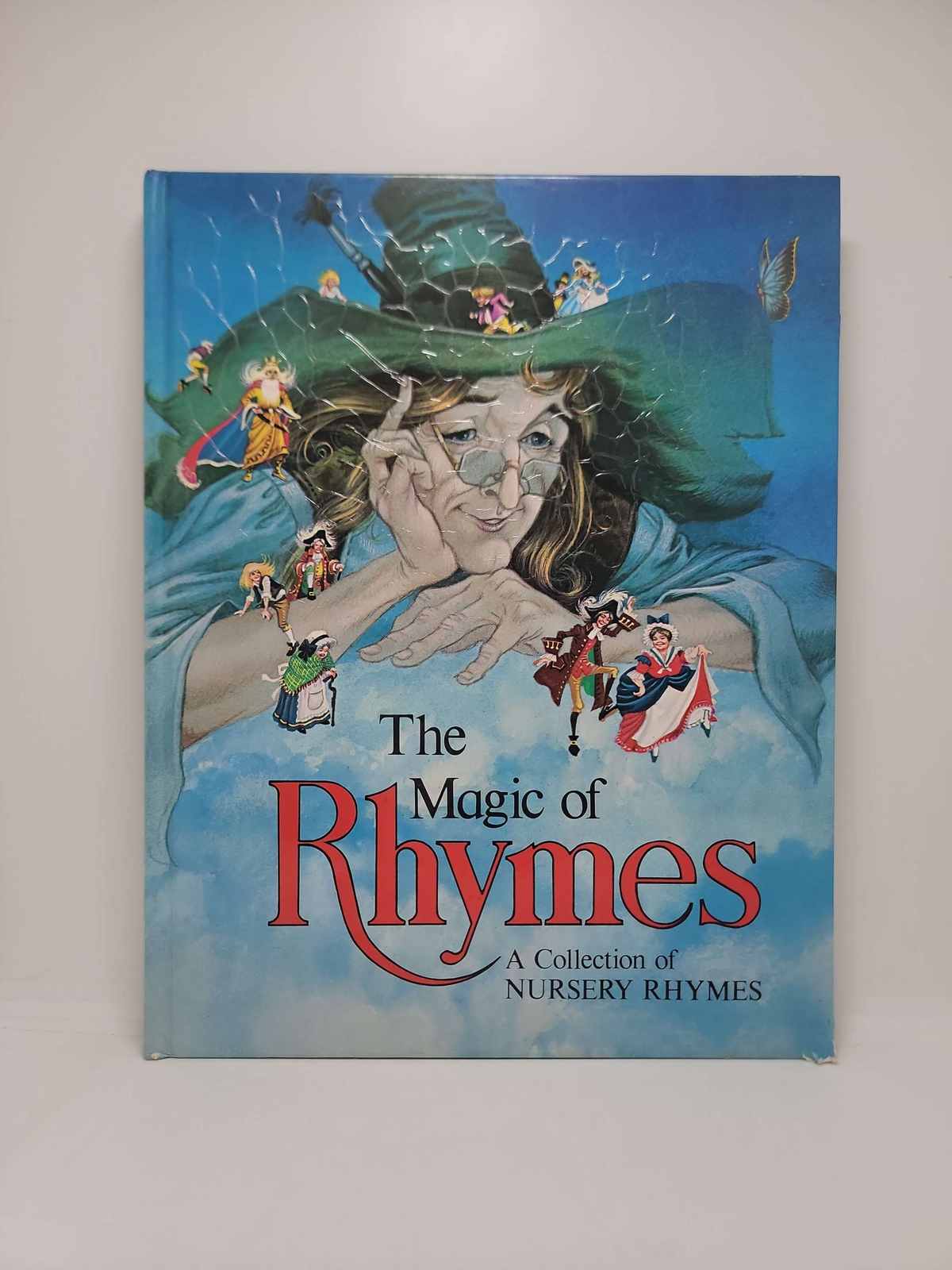 The Magic of Rhymes: A Collection of Nursery Rhymes compiled by Lucy ...